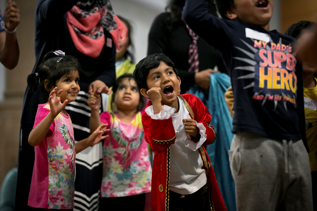 Big Porridge & Play • Licketyspit