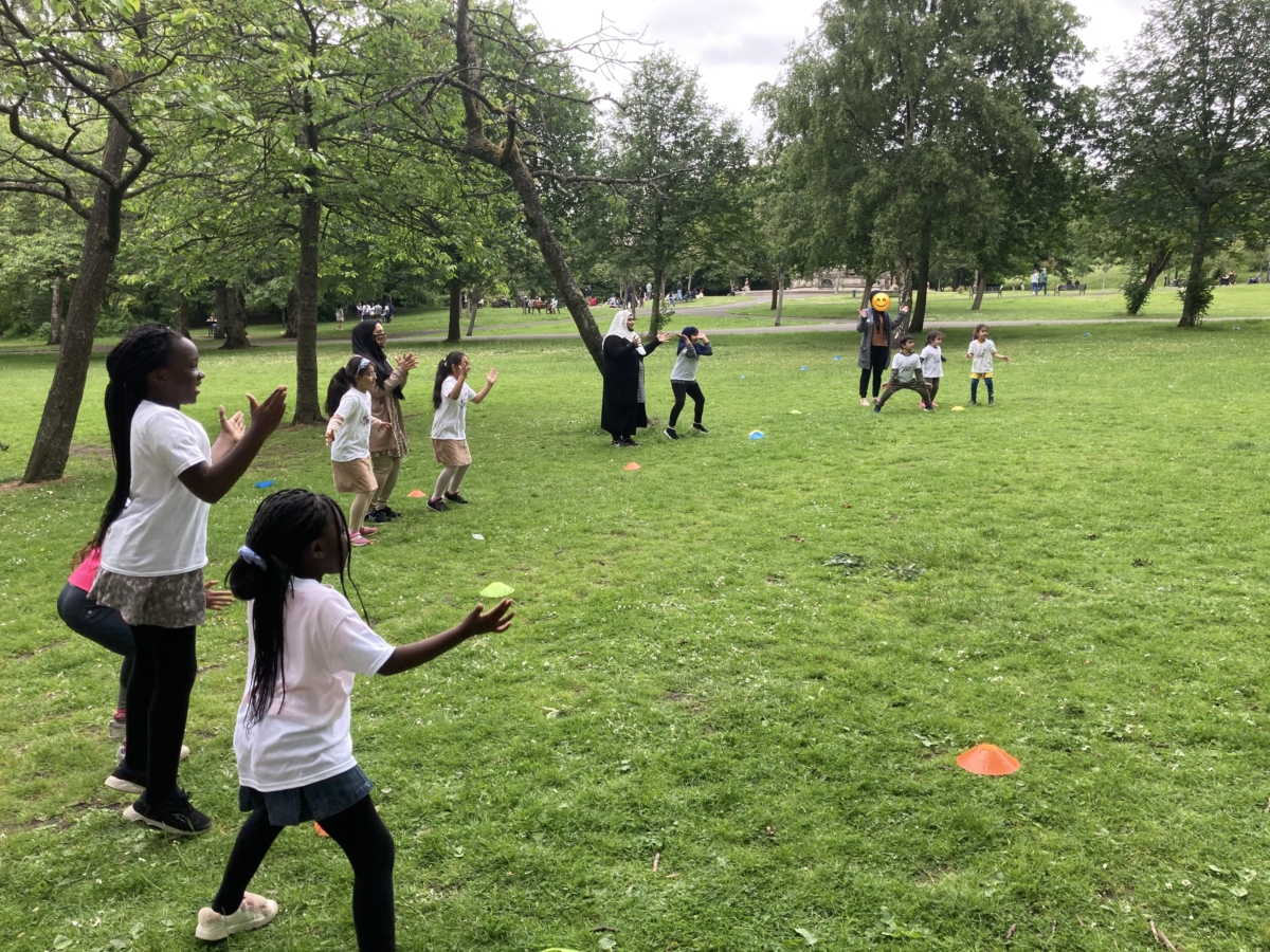 Porridge & Play in Kelvingrove Park! • Licketyspit