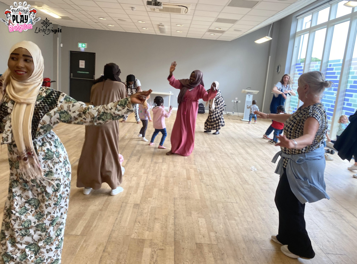 Porridge & Play Danced With Adie!! • Licketyspit